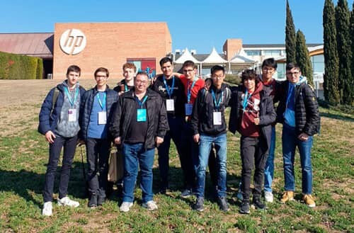 Xaloc students stand out in HP Code Wars